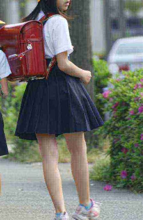 小学生パンチラ街撮り中学女子裸小学生少女11歳peeping Imagesize 600x450 Keshikaran