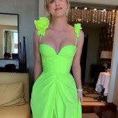 Kaley Cuoco Nude Pictures Onlyfans Leaks Playboy Photos Sex Scene Uncensored