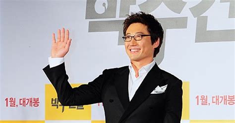 [t포토 L 박신양] 무당연기 기대하세요~ 박수건달