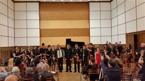 Концерт „70 години НУМТИ „Добрин Петков“ в Камерна зала „България“ Национално училище за