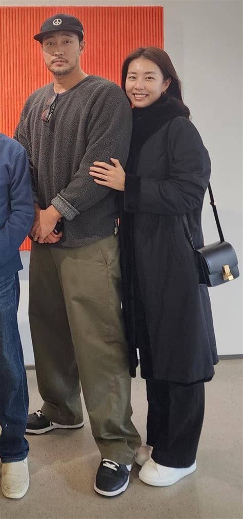 Cengcoe 소지섭♥조은정 결혼 2년 만 첫 투샷 포착 머니투데이