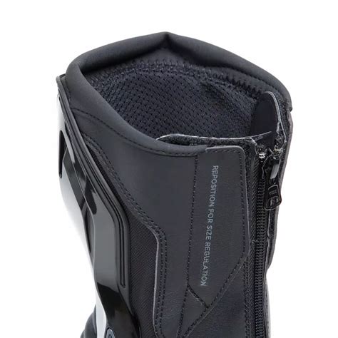 Nexus 2 Boots Black Dainese