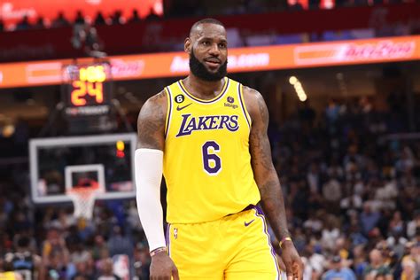 Lebron Not Trading Trash Talk With Brooks Before Game 3