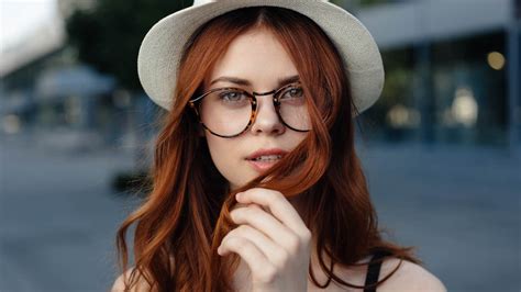 Ways Brilliant People Stay In Control No Matter What Happens Yourtango