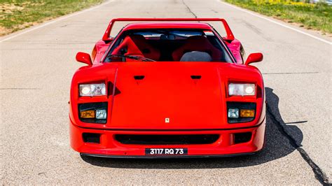 16 Fun Facts About The Iconic Ferrari F40 Robb Report 56 Off