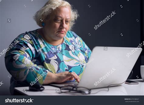 Photo De Stock Fat Woman Computer Shutterstock