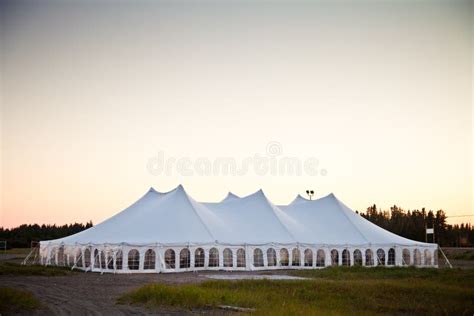 Une Tente De Blanc De Partie Ou D V Nement Photo Stock Image Du