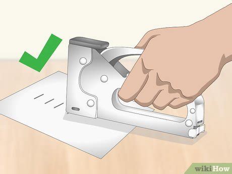 3 Ways To Load A Staple Gun WikiHow