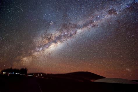 Nuestra Galaxia La Vía Láctea En El Cielo Nocturno Las Mejores