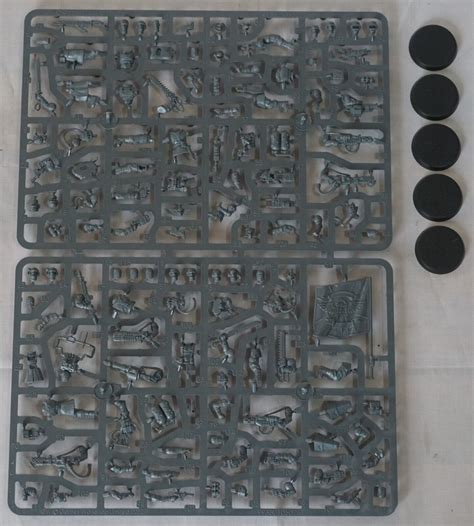 Astra Militarum Cadian Command Squad 5 Models Wreckers Yard Toys