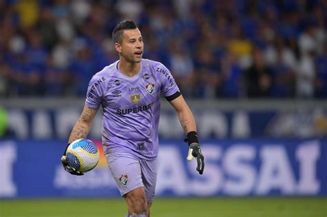 Presidente Do Fluminense Faz Revelação Sobre Proposta Do Cruzeiro Por