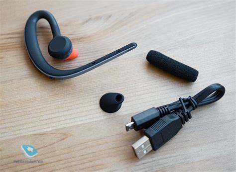 Mobile-review.com Обзор Bluetooth-гарнитуры Jabra Storm
