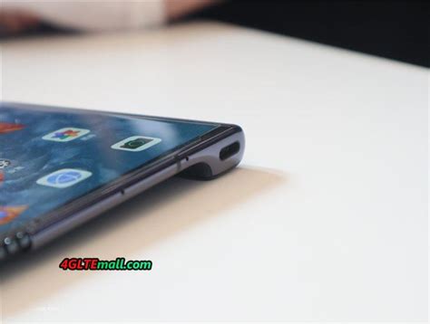 Huawei Mate X G Hand On G Lte Mall