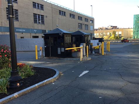 401 Park Dr Garage Parking In Boston Parkme