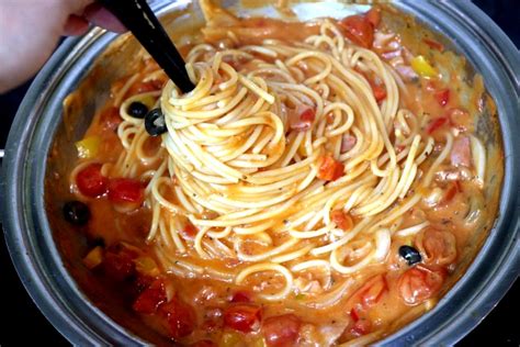 크림소스와 토마토 소스로 만든 로제파스타~