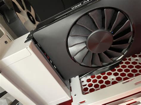 Gpu Bracket Too Short Case Bracket Mount Too Long And Wont Seat In The Pcie Slot Anything I