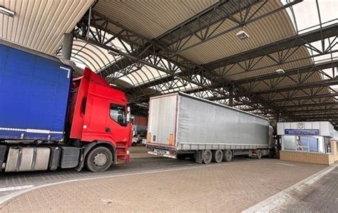 ЄС продовжив транспортний безвіз з Україною