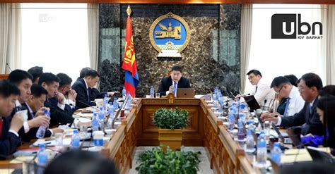 ЗГ Худалдаа аж үйлдвэрийн танхимын тухай хуулийн төслийг хэлэлцэж байна