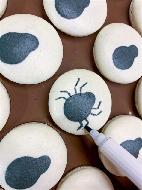 Spider Macarons For Halloween Baking With Belli