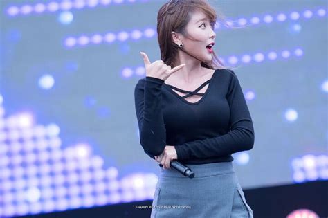 홍블리 홍진영 2017 전국 새마을지도자대회 축하콘서트 In 부산 韓国美人 ホンジニョン ジニョン