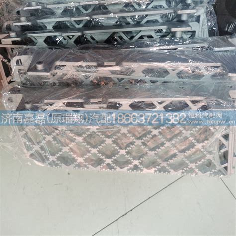 重汽th7翼子板放滑板 Wg1664239061wg1664239062wg1664239063wg1664239064 重汽配件网