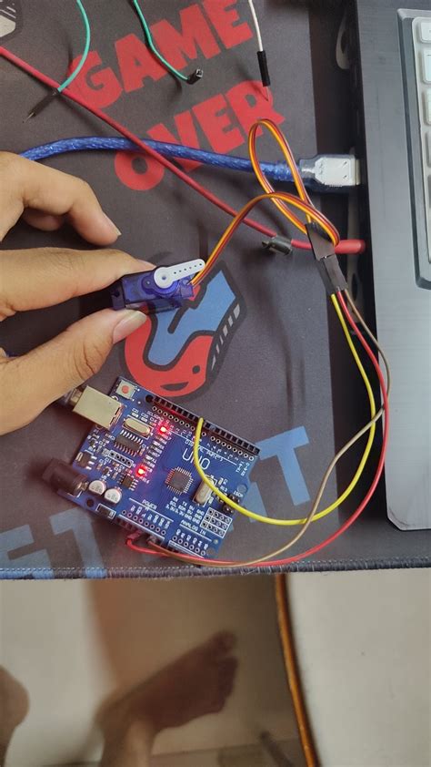 Why Isnt The Servo Motor Moving Eventhough The Code Has Compiled And Uploaded Rarduino