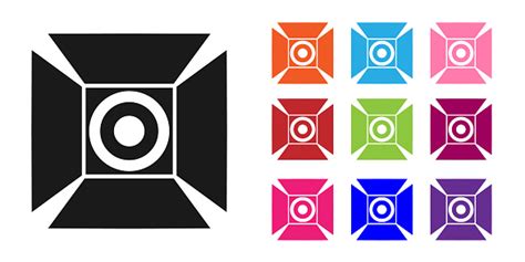 흰색 배경에 격리 된 블랙 무비 스포트라이트 아이콘 라이트 효과 장면 스튜디오 쇼 다채로운 아이콘을 설정합니다 벡터 일러스트레이션 개념에 대한 스톡 벡터 아트 및 기타