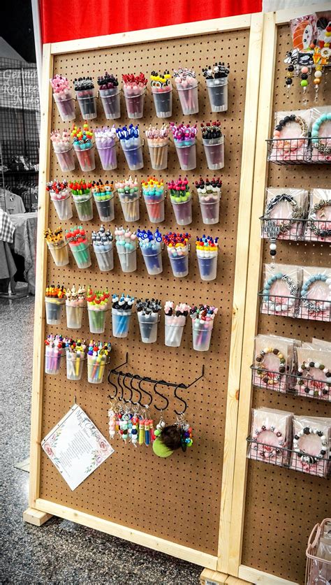 Portable Pegboard Display Pdf Build Plans Etsy Vendor Displays Craft Booth Displays Pegboard