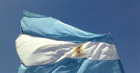 20 De Junio Por Qué Se Conmemora El Día De La Bandera