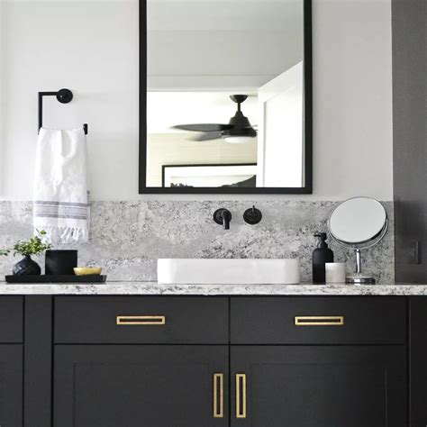 12 Beautiful Ideas For Quartz Bathroom Vanity Tops With Cambria