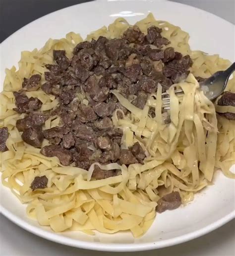 Bn O Жигнэсэн гурилтай Цуйван Орц Гурил 400 гр Үхрийн эсвэл хонины мах 300 гр Ургамлын тос