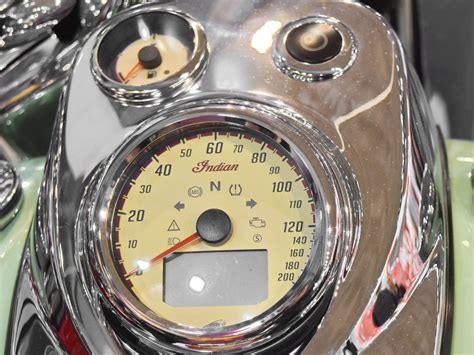 무료 사진 대시보드 모터 사이클 제한 속도 속도계 주행 거리 계 미터 차량 악기