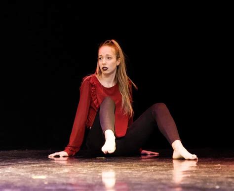 Katia Crivellaris Feet