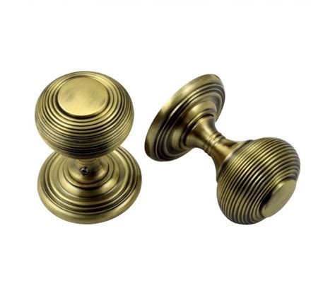 Prima Xl2030 Solid Brass Reeded Concealed Door Knobs Antique Brass