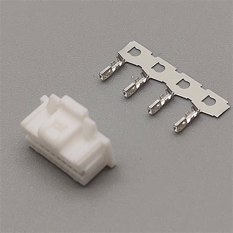 Mm Pitch Dual Row Pico Clasp Low Halogen Receptacle Crimp Housing Vertical Right Angle
