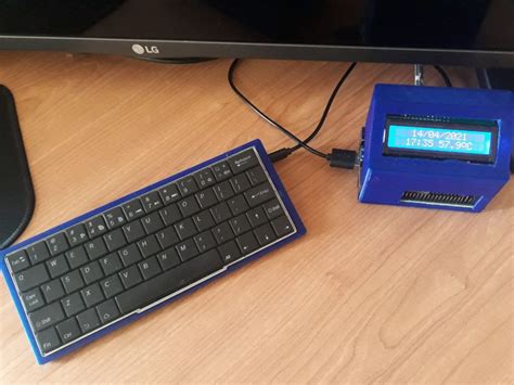 Carcasa Pantalla OLED Con Panel De Estado Para Raspberry Pi The