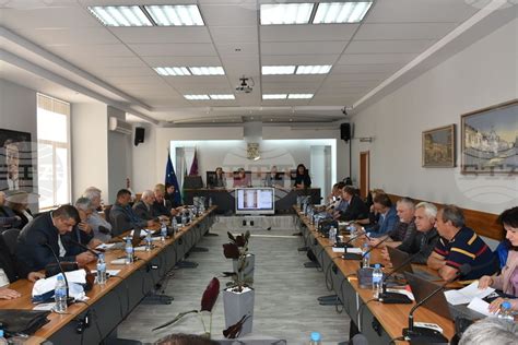 Повече потребители ще приема социалната услуга „Център за обществена подкрепа“ в Ловеч Утро