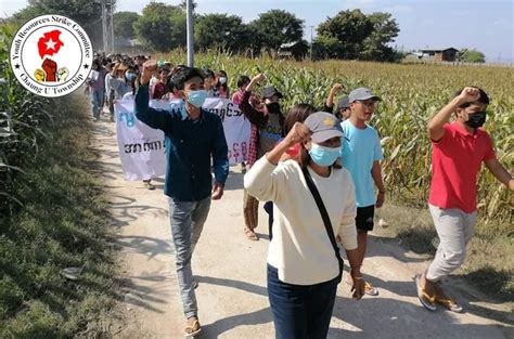 ချောင်းဦးမြို့နယ် လူငယ်အင်အားစု သပိတ်ကော်မတီမှ စစ်အာဏာရှင် ဆန့်ကျင်ရေး ချီတက် ဆန္ဒပြ Khit Thit