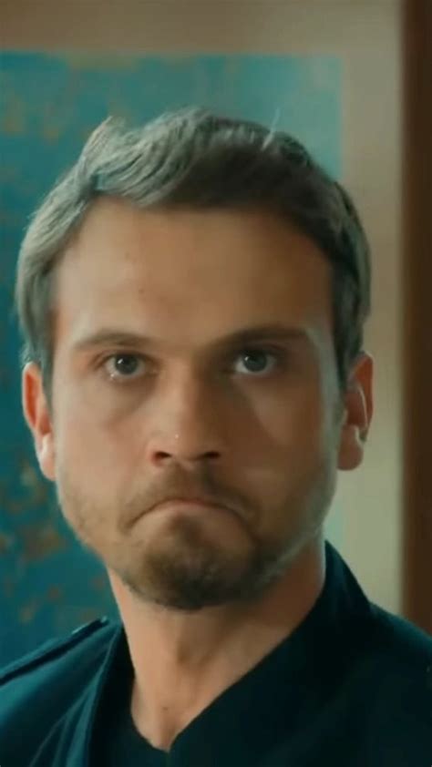 ‎Çukur گودال‎ ‎bi Yol Bulmam Lazım این حرفای یاماچ 🫠 موووود وقتی وارتولو تو زندان بود و