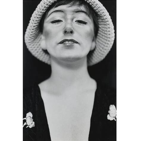 Untitled E 1975 By Cindy Sherman Artchive