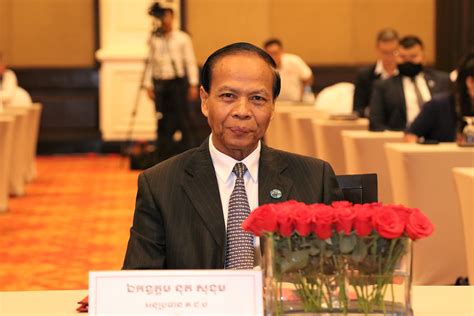 រូបភាពសកម្មភាព ឯកឧត្តម នុត សុខុម អនុប្រធាន គ ជ ប អញ្ជើញជាអធិបតី