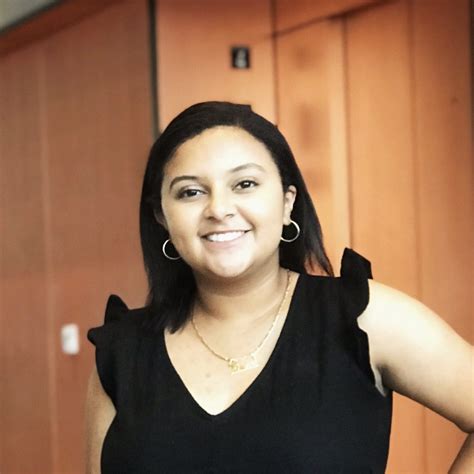 Vivica | Office of Undergraduate Research