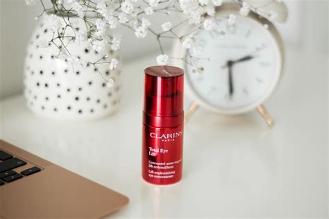 Clarins Total Eye Lift - Your Beauty