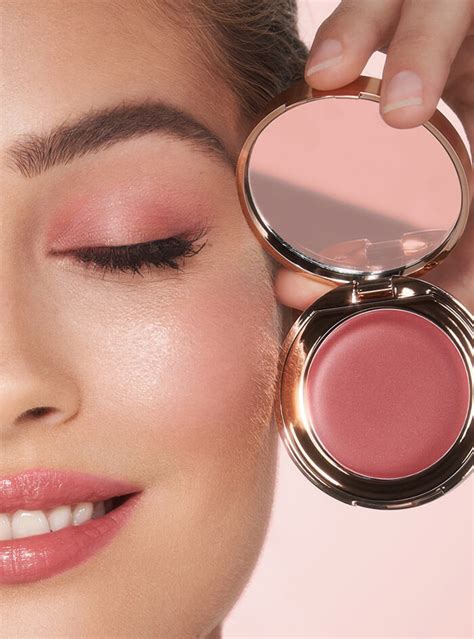 Rubor En Crema Guía Paso A Paso Para Un Look Natural Consejos Y Tips