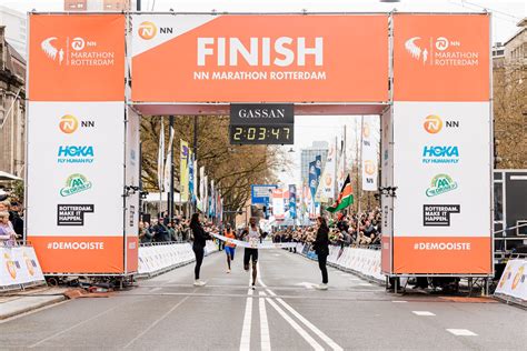 Bashir Abdi Wint Voor De Tweede Keer Nn Marathon Rotterdam Runningbe