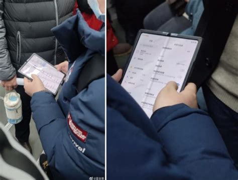 Real Photos Of The Folding Xiaomi Smartphone Leaked To The Internet