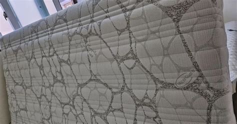 아이가 새벽에 토해서 당일날 급하게 연락드렸는데 당일날 오셔서 습식청소 진행해주셨어요 시간도 1시간걸릴줄알았는데 1시간도안되서