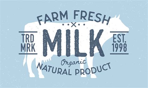 우유 로고입니다 농장 신선한 우유 빈티지 디자인 로고 포스터입니다 암소 실루엣입니다 레트로 인쇄입니다 우유와 유제품 육류 상점