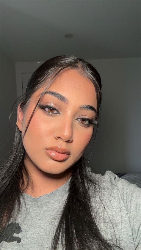 Arthi Glamwitharthi • Instagram Photos And Videos