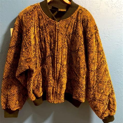 Liz Sport Jackets And Coats Vintage Liz Sport Velvet Velour Quilted